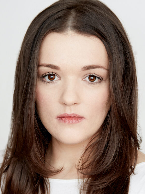 Lara Catrin - Regan Talent Group