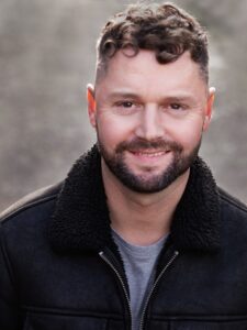 TOM MUMFORD - Regan Talent Group